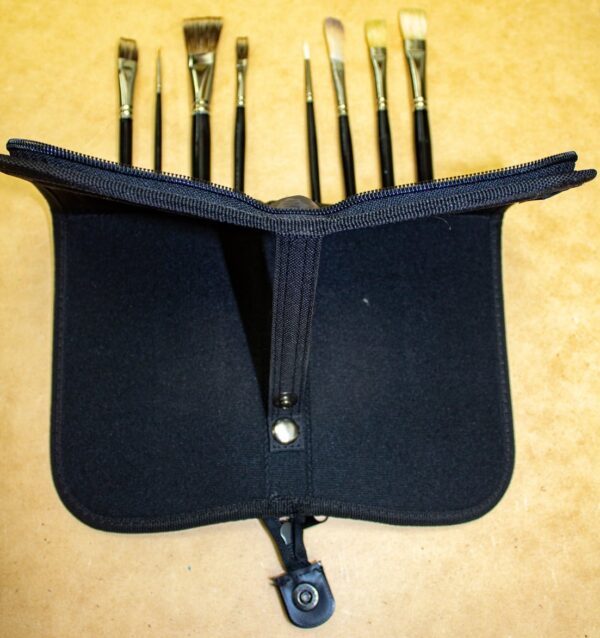 5 Worry-Free Paintbrush Holders with Easy DIY Tutorial | Master Oil ...